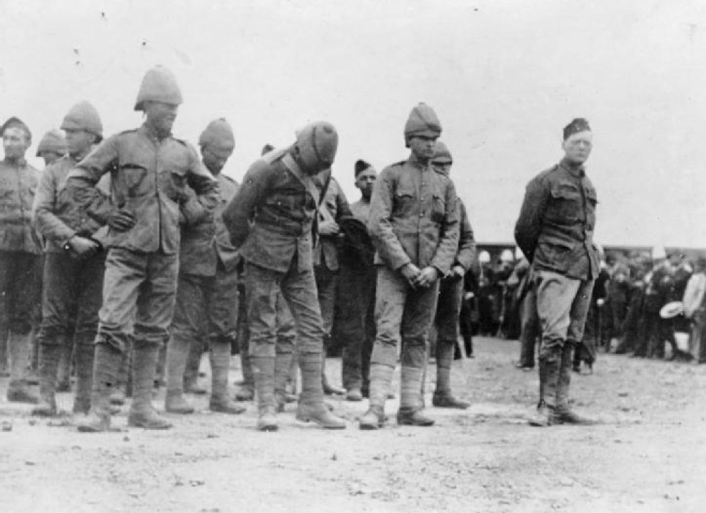 Churchill's Great Escape: Britain's Bulldog outwitted the Boers with ...