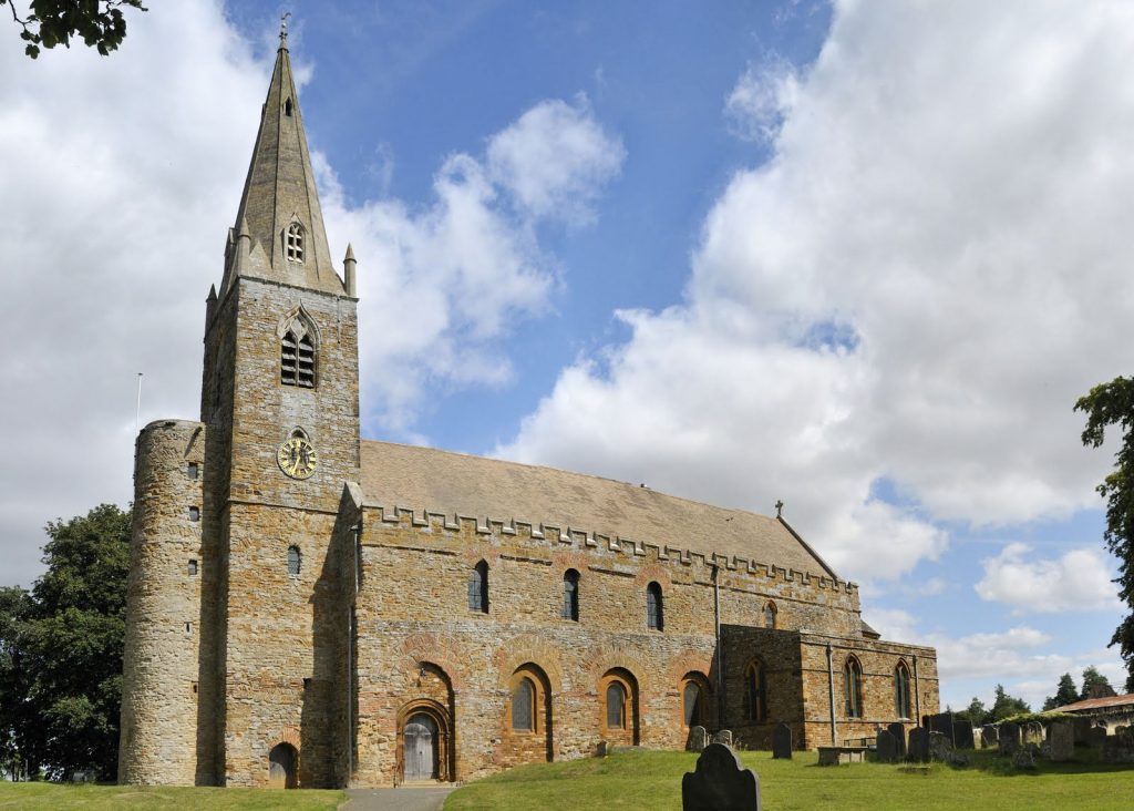10 Anglo-Saxon churches, walls and monuments to rediscover this summer ...