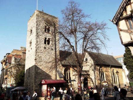 10 Anglo-Saxon churches, walls and monuments to rediscover this summer ...