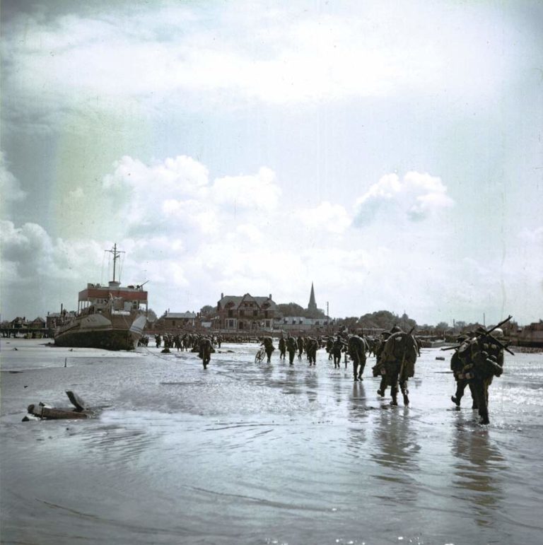 “I was one of the first on Juno” D-Day veteran recalls his 6 June fight ...